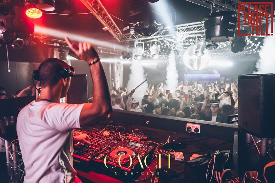 Please Don't Tell at Coach, Banbridge on Sat 14 Apr 2018 | glistrr